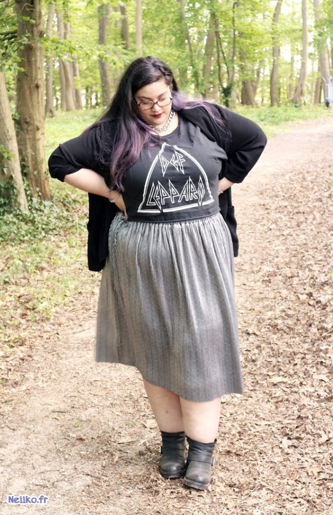 The Silver Skirt – Neiiko